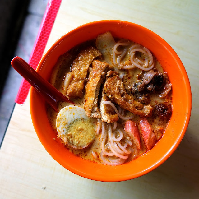 8 Best Laksa stalls in Singapore you don't want to miss!