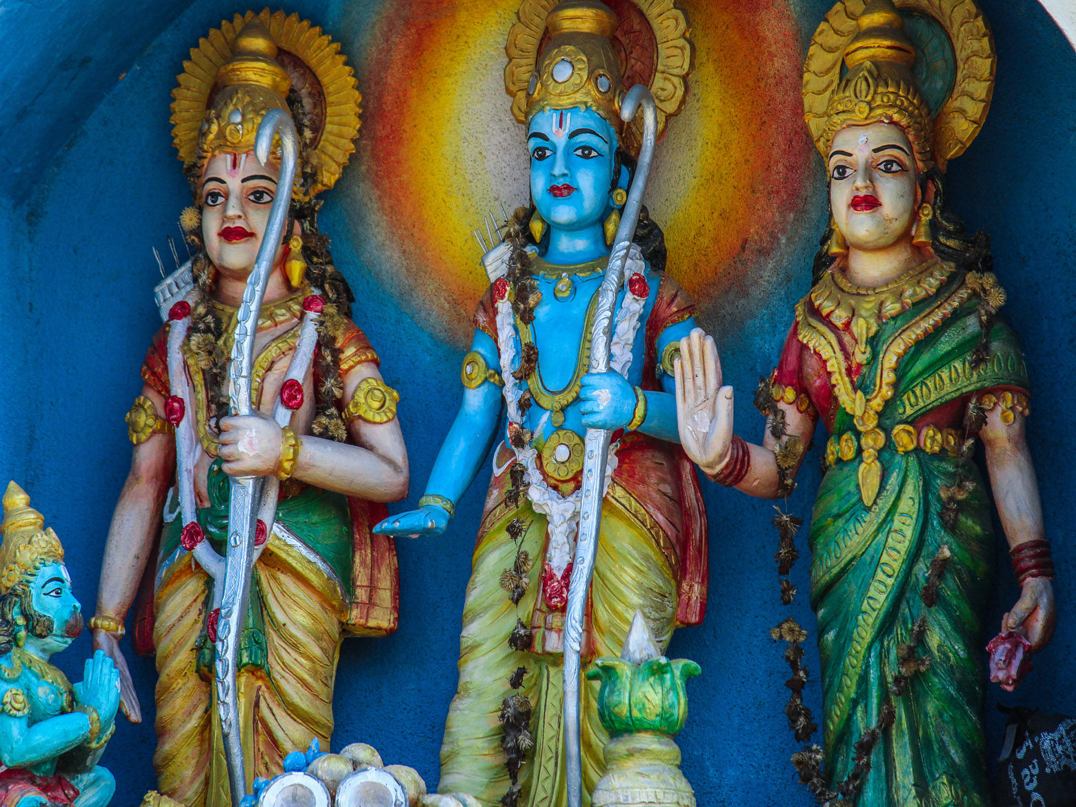 AMAZING FACTS AND STORIES