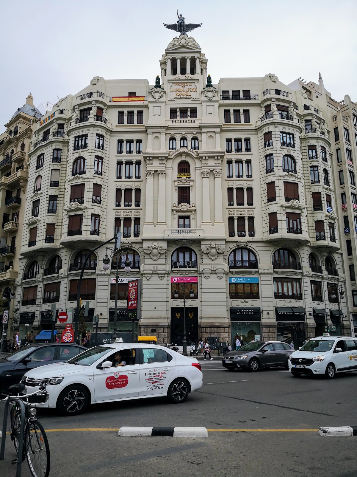 El edificio La Unión y el Fénix, Valencia