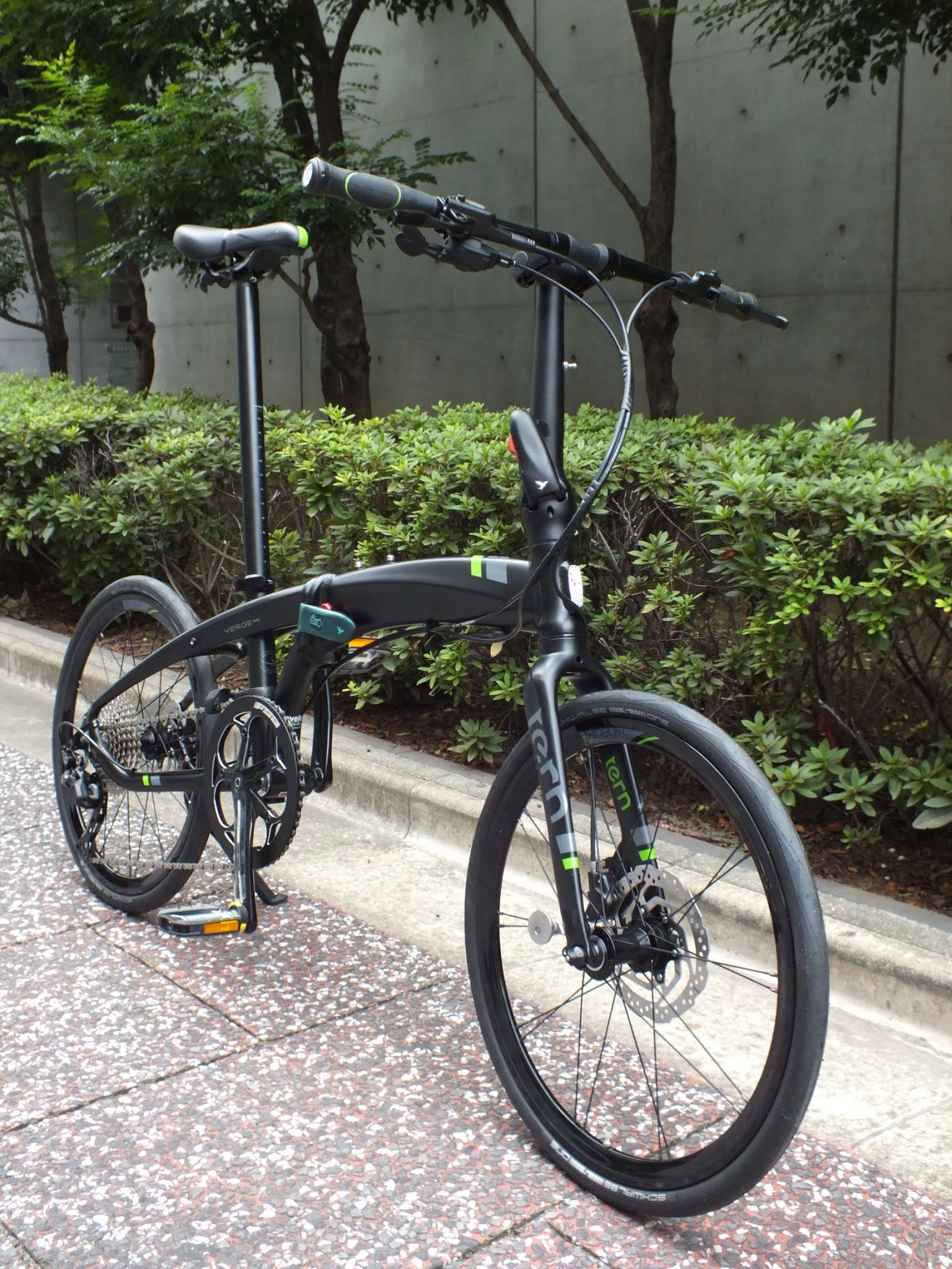 avelo Bicycle shop | アヴェロ バイシクル ショップ 浦和: Tern Verge P10 Satin Black/Gray(Lime) | ターン ヴァージュ P10 ...