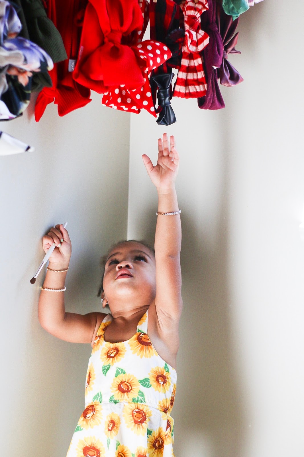 Our Bow Collection & How We Organize Them - The Palmers