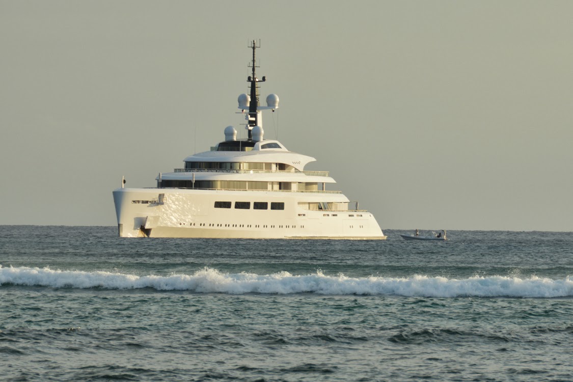 Oahu Photos: Larry Ellison's Yacht Oahu Photos: Larry Ellison's Yacht