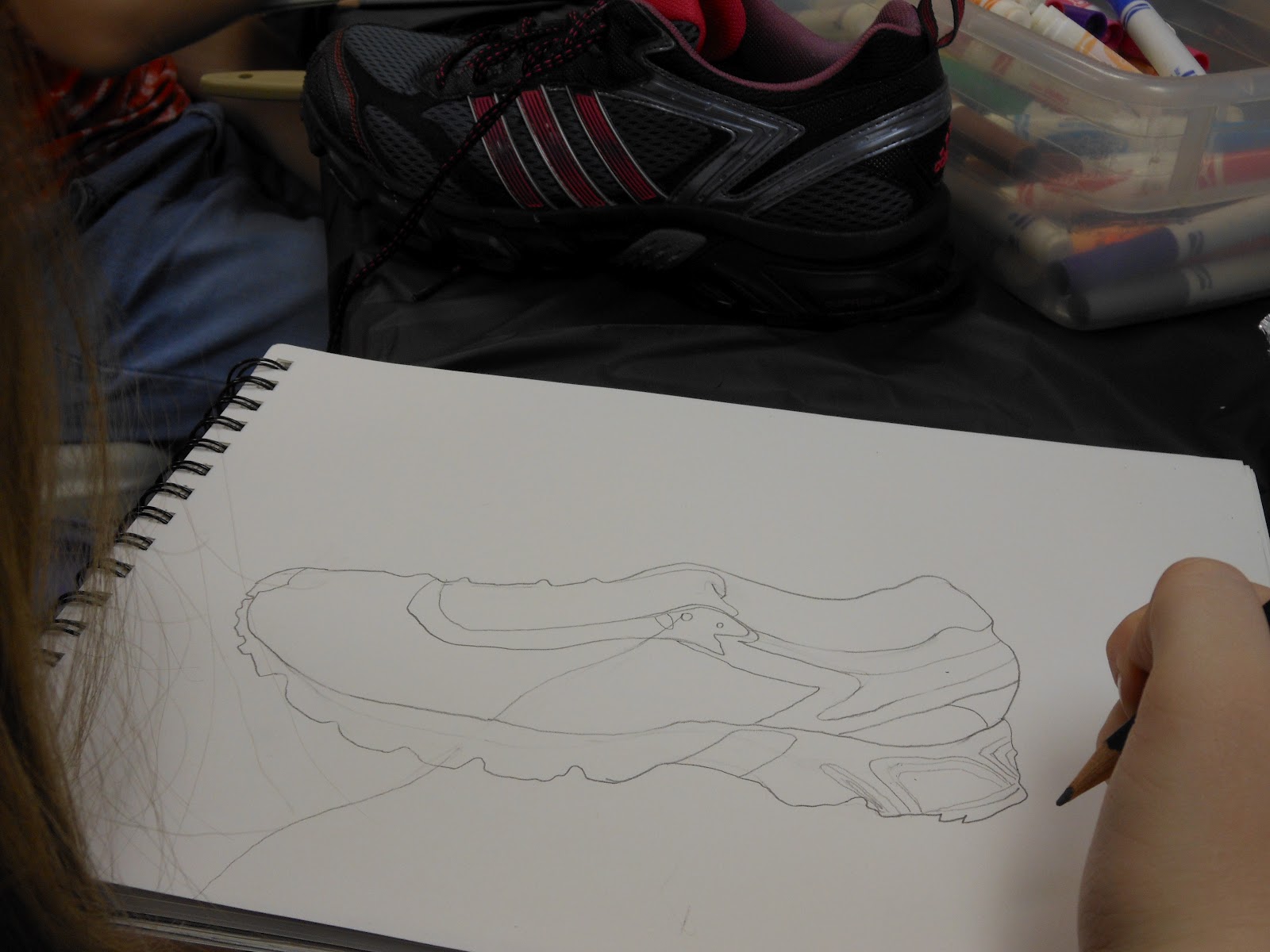 Art to Go: Shoe Contour Line Drawings