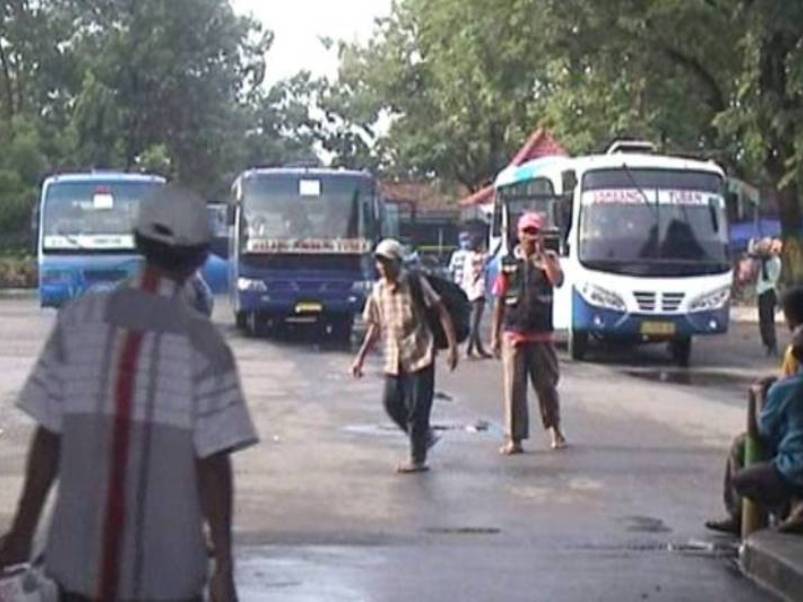 Terminal Bus Kepuhsari, Kabupaten Jombang, Jawa Timur. | Seputar ...