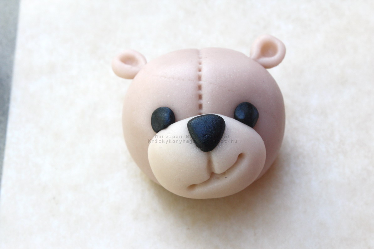 Kricky konyhája: Marzipan / fondant Bear Tutorial