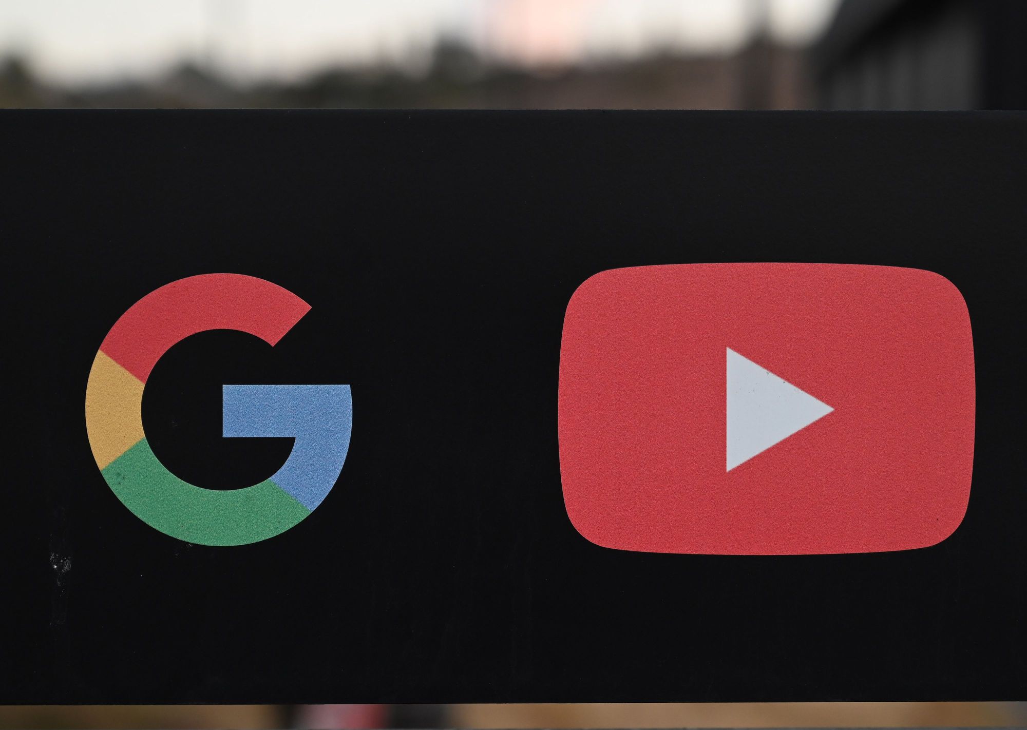 Alphabet’s Annual Revenue Increases with YouTube and Google Search ...