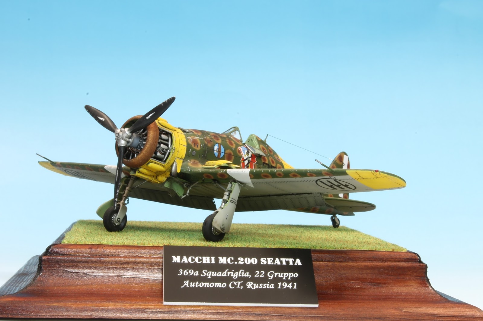 Istvan Michalko's scale models: Macchi MC.200 Saetta - Tamiya, 1/48
