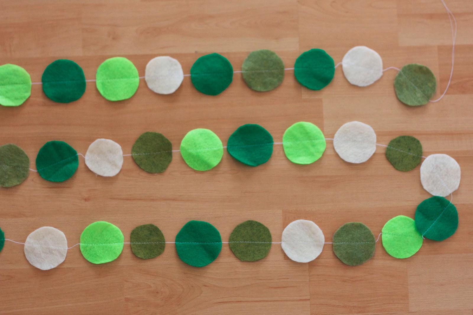 Zaaberry: DIY St. Patrick's Day Garland