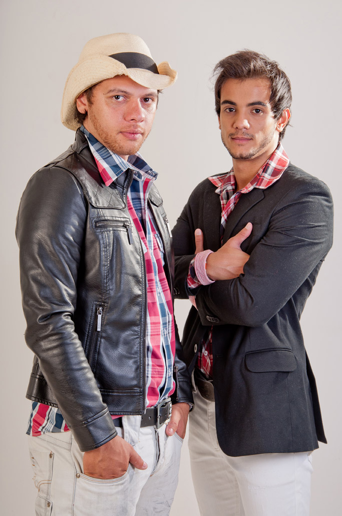 VISTA SANTIAGO: André e Gabriel