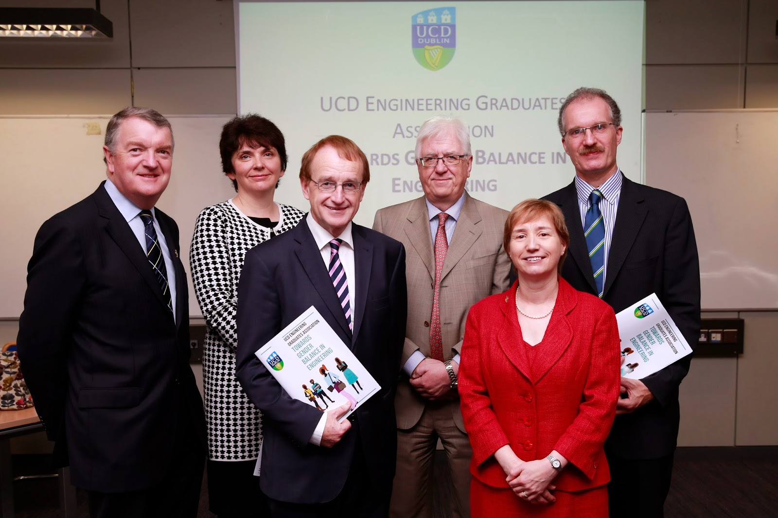 UCD Engineering Graduates Association Presidents's Blog: October 2014