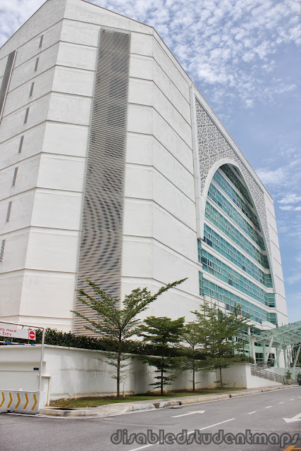 CANSELORI UNIVERSITI MALAYA - UMIMAP