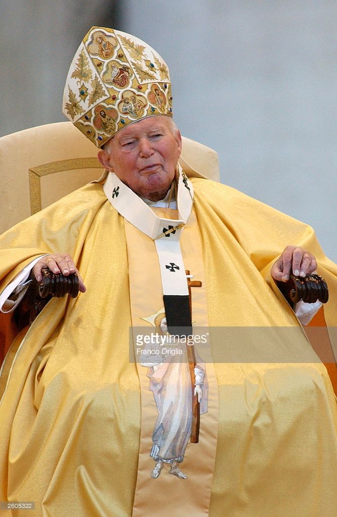 DLA KAŻDEGO: PAPIEŻ JAN PAWEŁ II