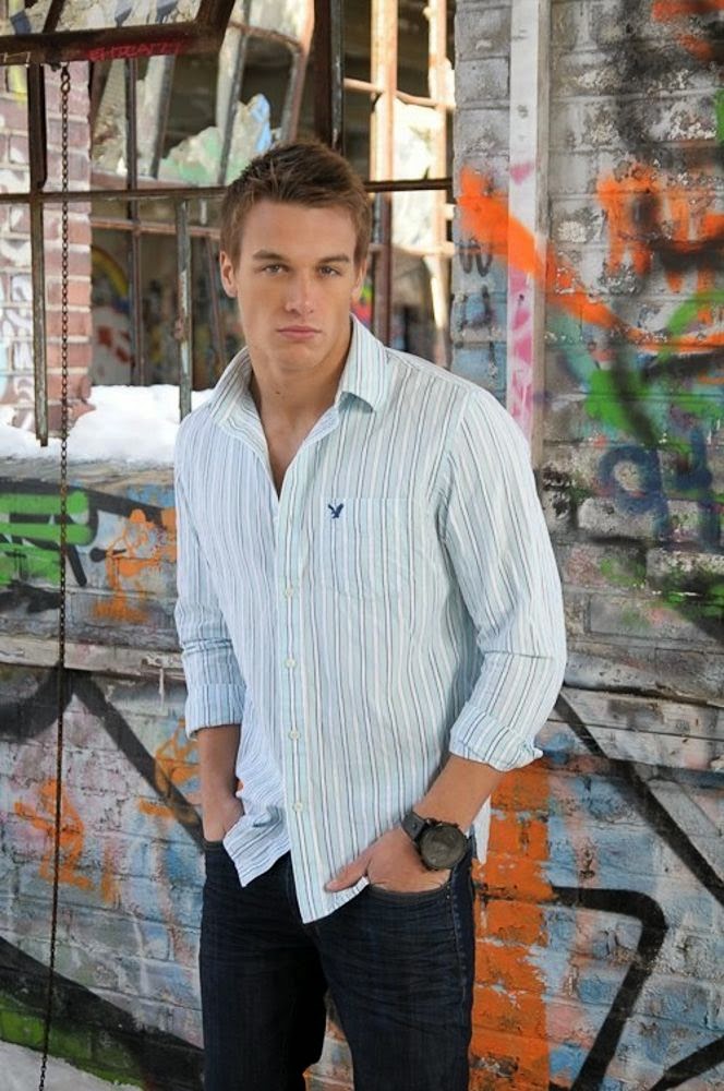 Daily Bodybuilding Motivation: SIX PACK ABS MALE MODEL MARC FITT