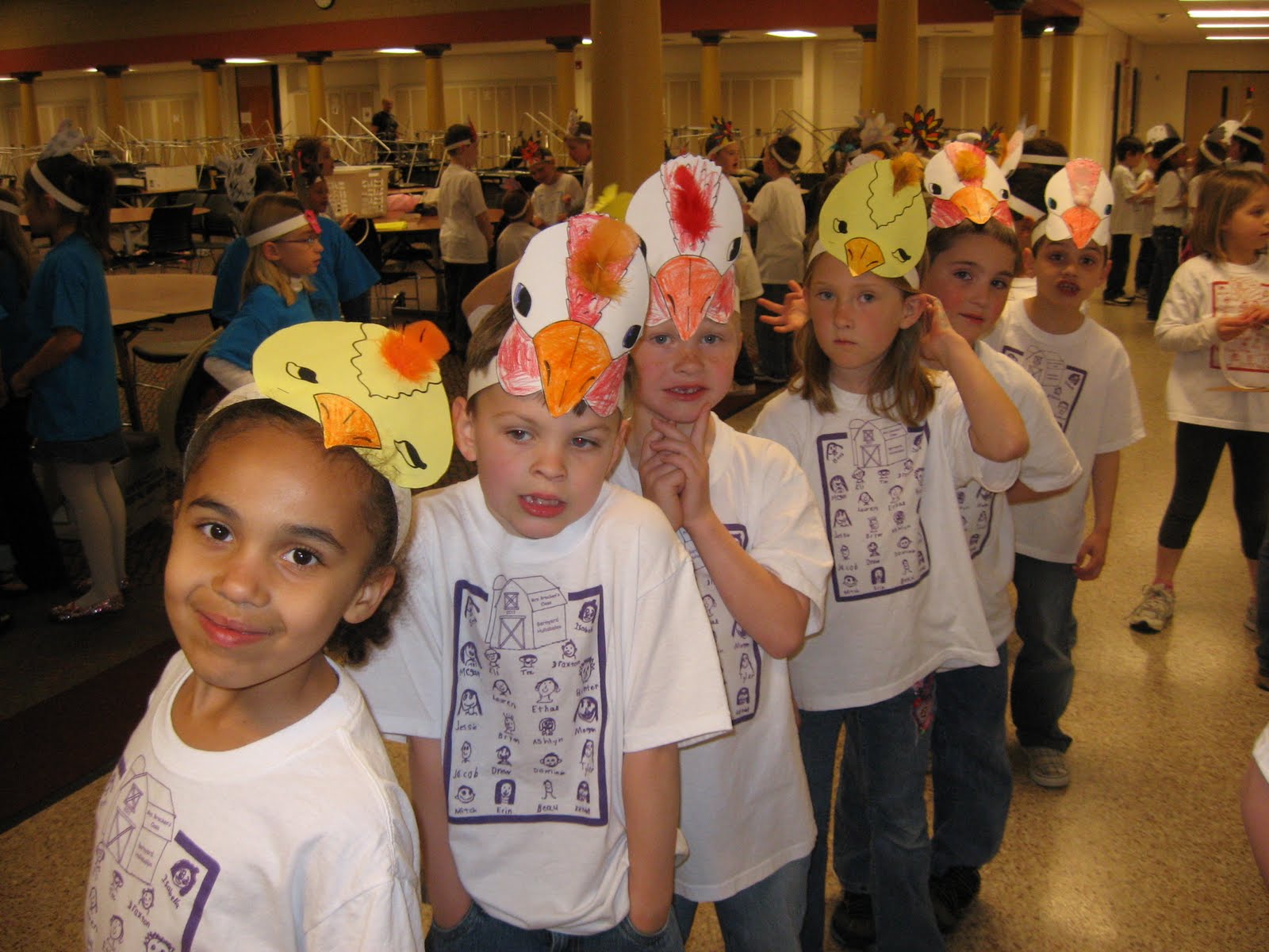 First Grade Fun: Cock-A-Doodle-Doo, Barnyard Hullabaloo!