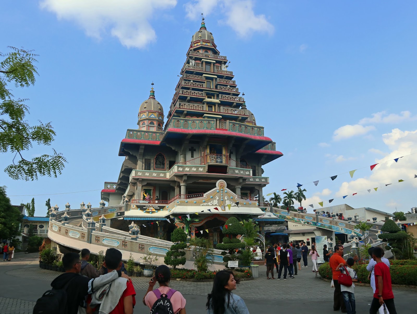 To Travel is to Live: Medan