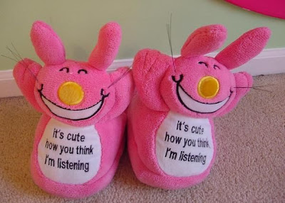 Colombo zone: Funny slippers photos....