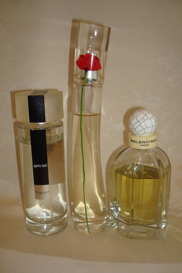 Blogdorf Goodman: 40 Days and 40 Nights of Fragrance Notes: Violet