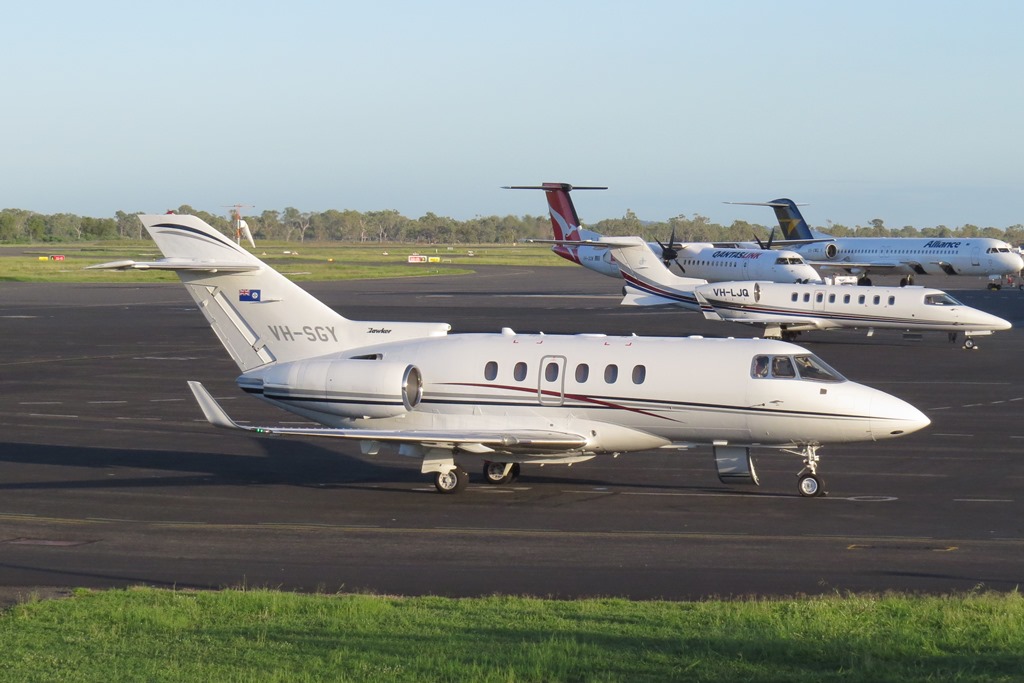Central Queensland Plane Spotting: A Pair of Bizjets at Rockhampton ...