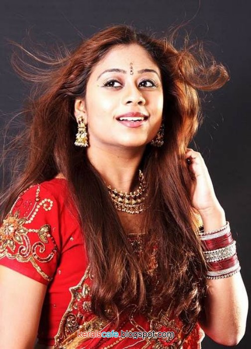 Actress Priya Lal Hot Photos | Kerals Cafe