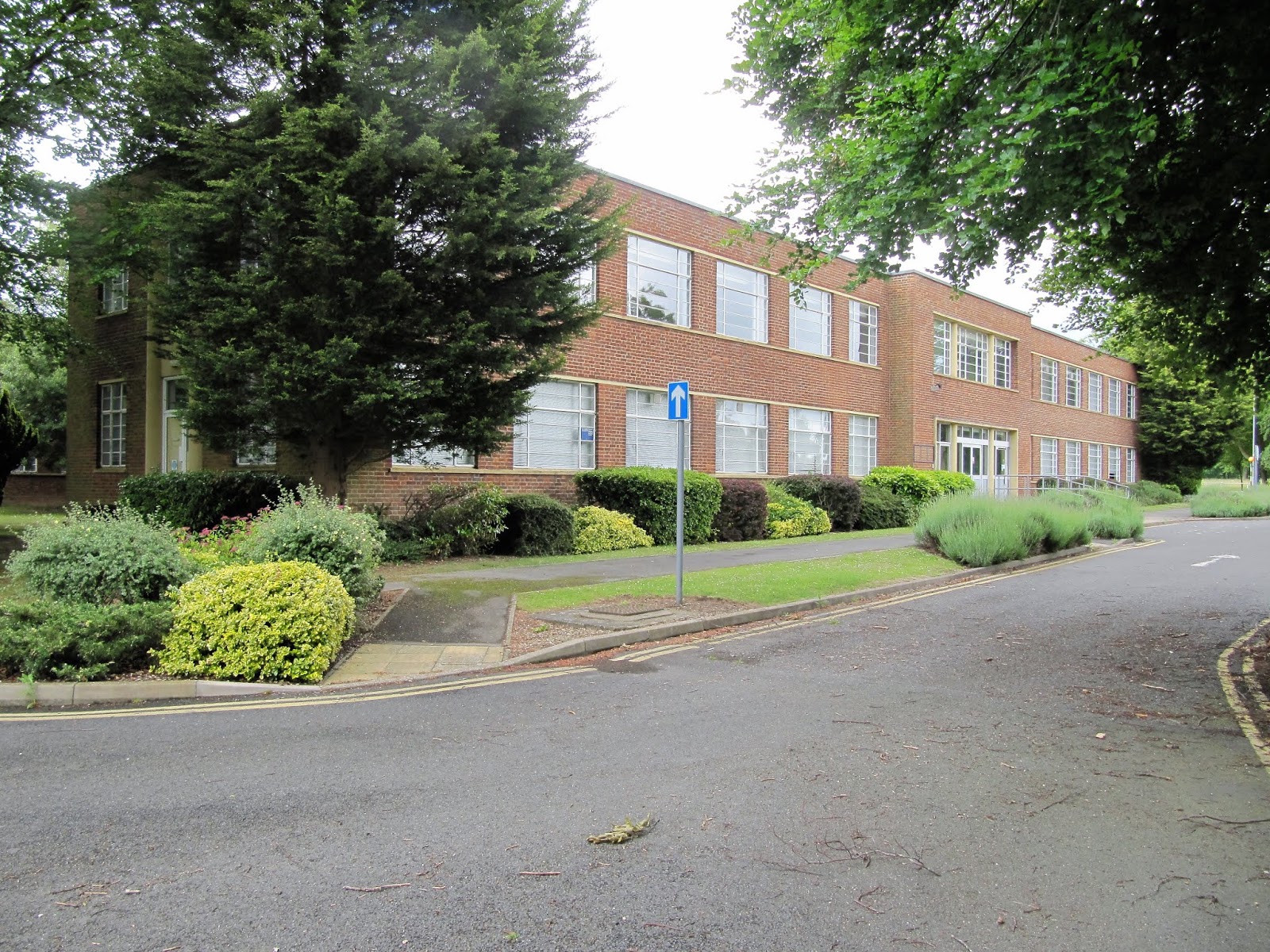 Spuds Rural Explorations: RAF Harwell