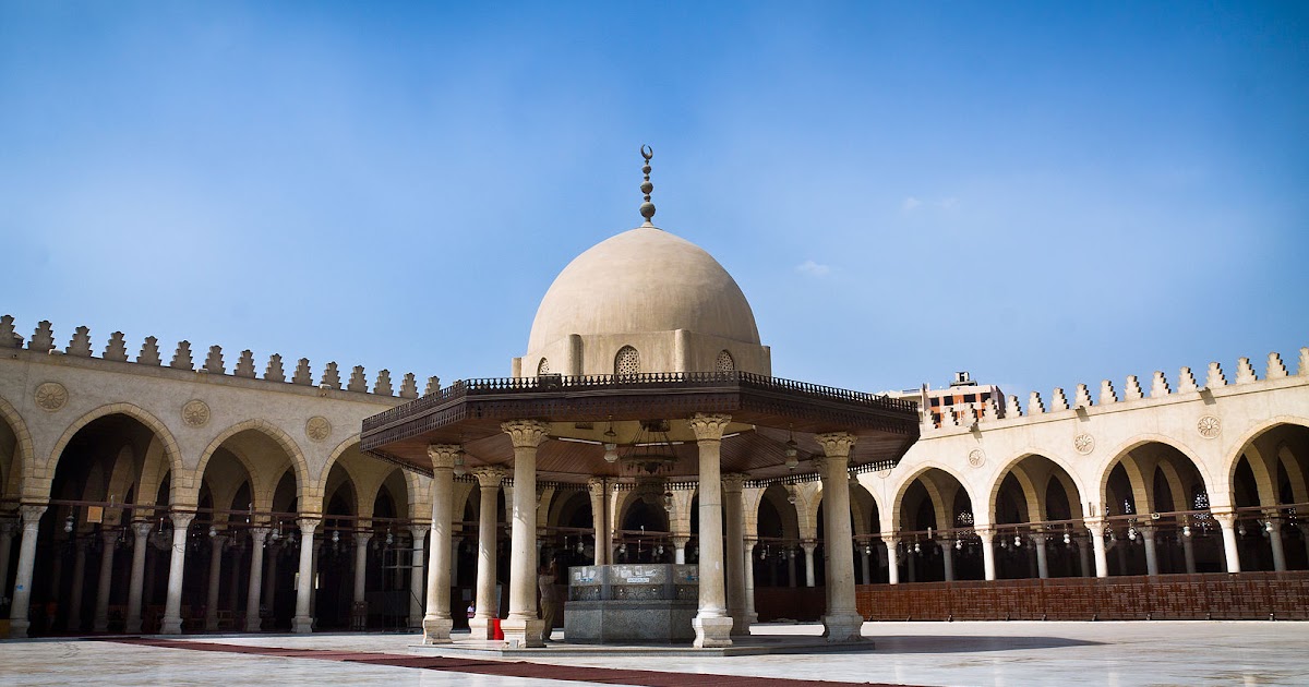 1599px-Mosque_of_Amr_ibn_al-As.jpg