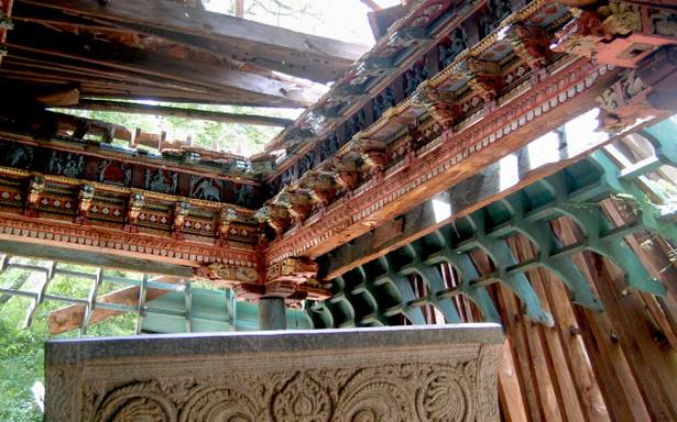 Tamilnadu Tourism: Eraniel Palace Ruins, Eraniel, Kanyakumari