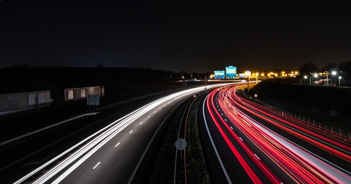 Night Photography - Tips And Tricks | RiseZoom: Photography Tips ...