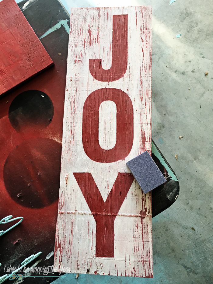 How to Make a Weathered JOY Sign | i should be mopping the floor