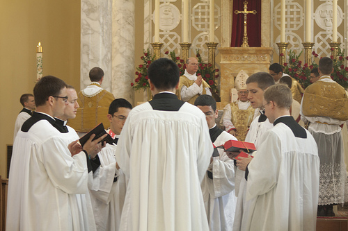 RORATE CÆLI: Gregorian Chant: Perfect Music for the Sacred Liturgy