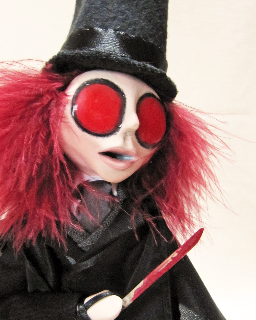 Natasha Morgan Art Dolls: Jack The Ripper - The Whitechapel Murderer