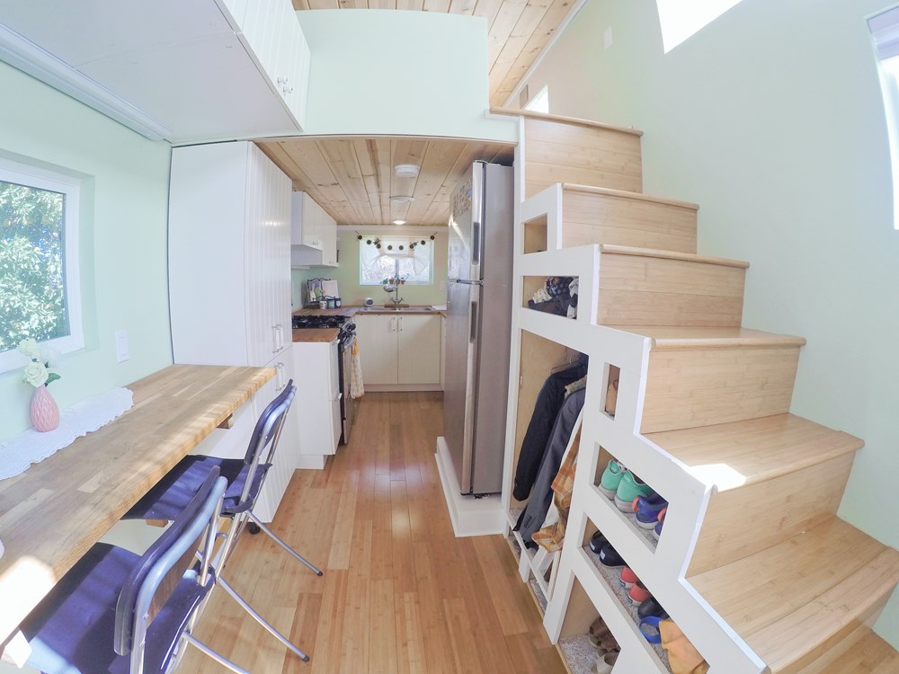 Orange Grove Tiny House [ TINY HOUSE TOWN ]