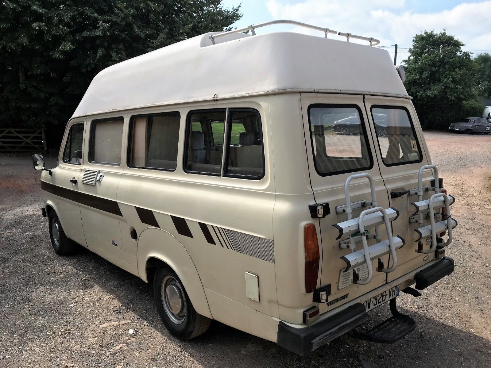CLASSICS FOR SALE: 1985 FORD TRANSIT MkII 2.0 LITRE LWB CAMPER Left ...