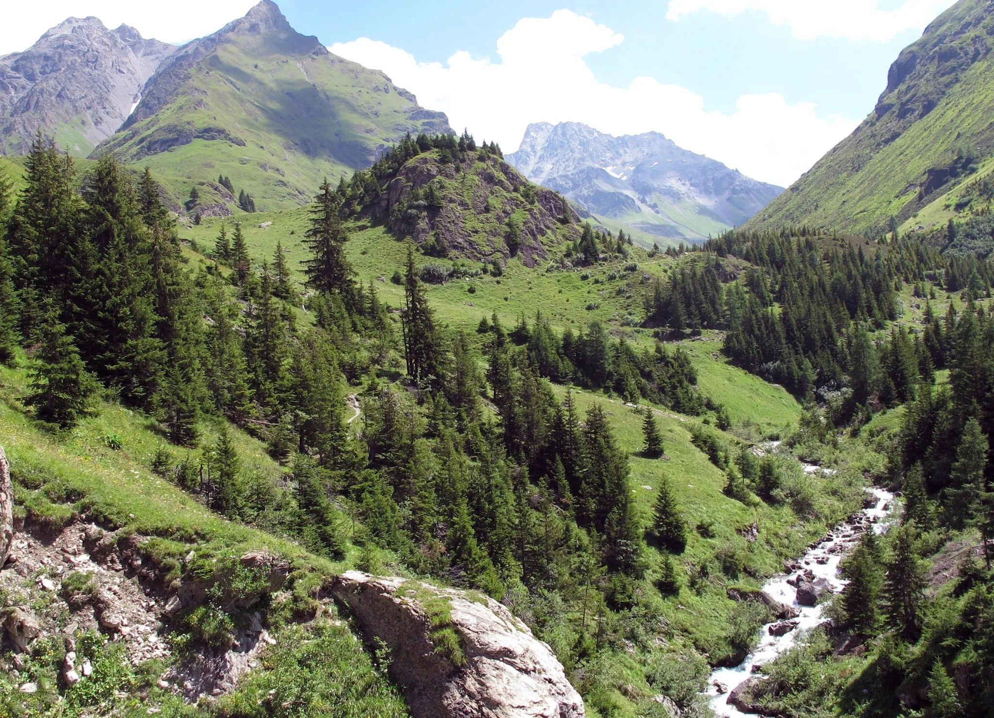 Parc Ela, Graubünden, Switzerland (with Map & Photos)