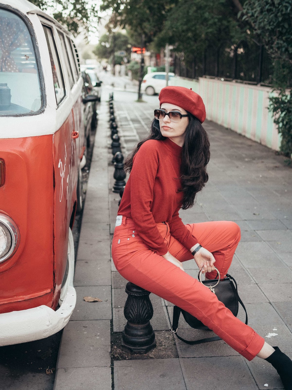 WEARING ALL RED - GOSSIPSTYLE