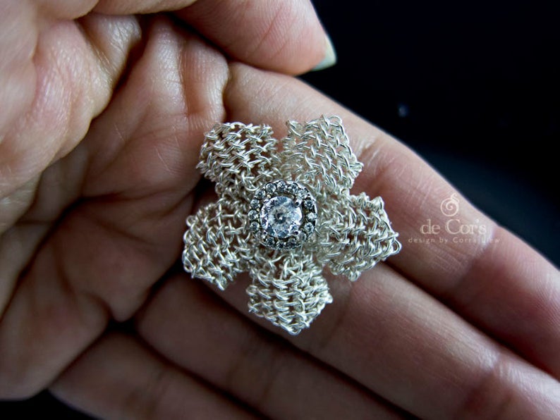 Chinese Knot Inspired Wire Wrapped Jewelry Tutorials by Decors / The ...