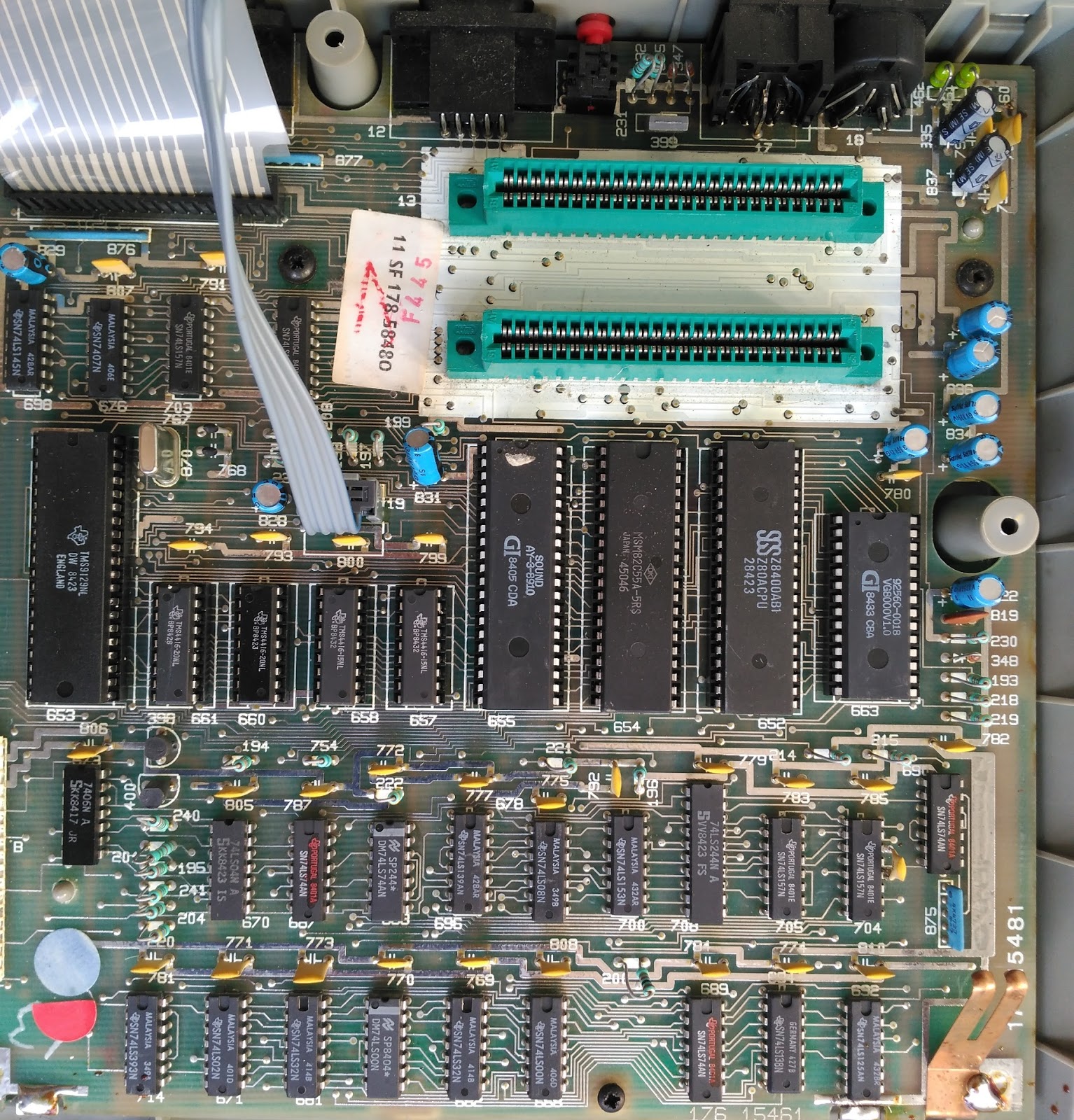 Retro Ordenadores Orty: Philips VG-8000 (versión VG 8000/00) (1984)