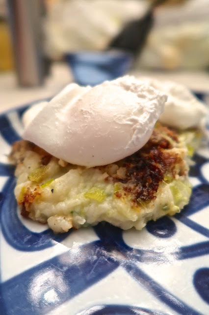 Scrumpdillyicious: Pan-Fried Colcannon Cakes with Poached Eggs