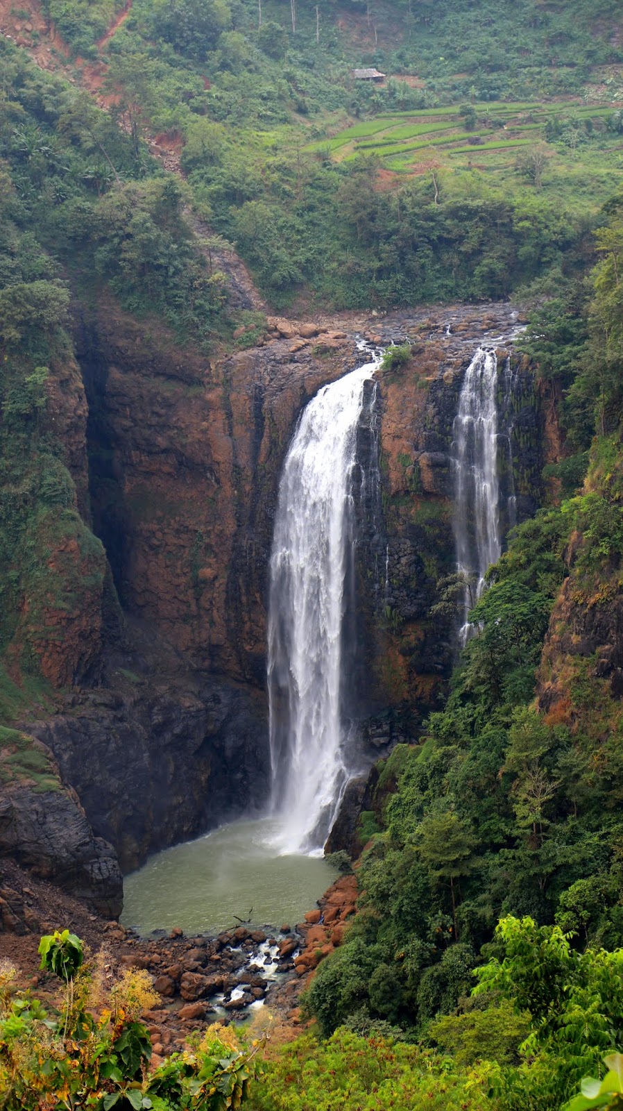 Jelajah Ciletuh-Pelabuhan Ratu Geopark Bagian 5: Curug Puncak Manik