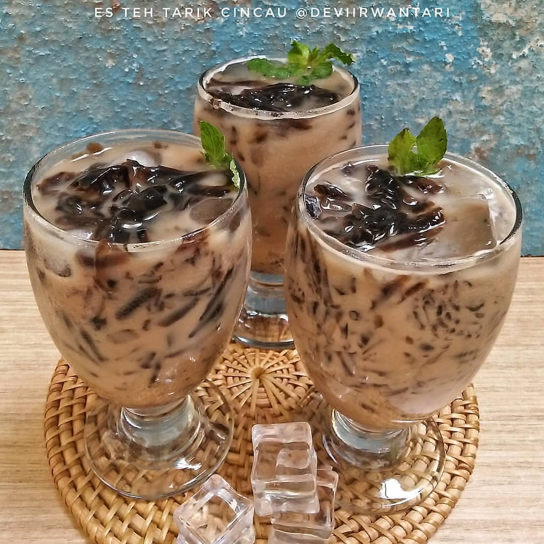 Resep Dan cara Membuat ES TEH TARIK CINCAU - Berbagi Resep Special