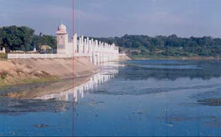 India Tours: Poondi Reservoir