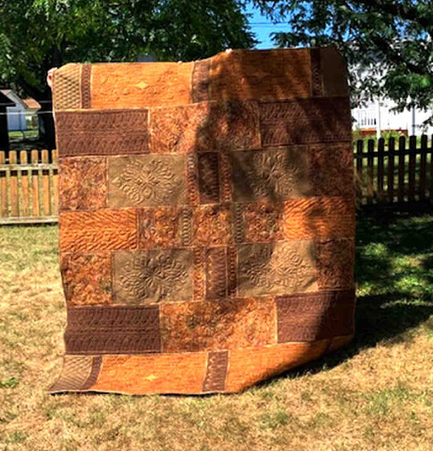Scrapbox Quilts: My Continuum Quilt