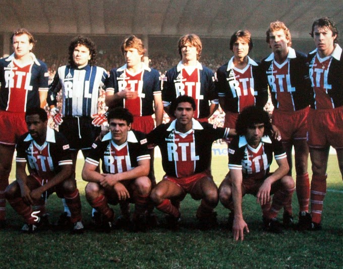 THE VINTAGE FOOTBALL CLUB