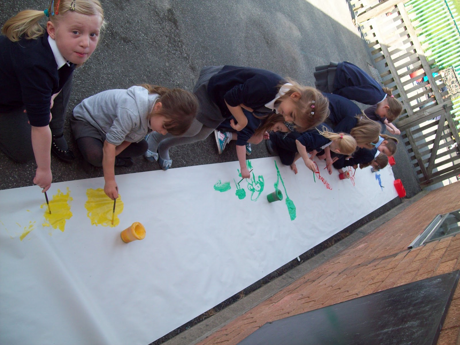 FS2 Blogspot: Big markmaking outdoors!