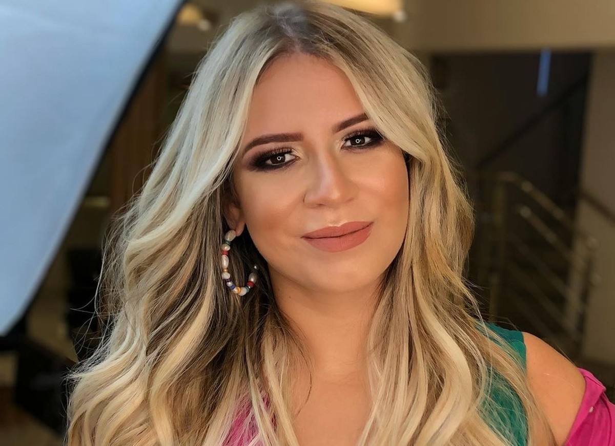 Karina Padilha Consultoria em Cosméticos: Morre Maria Mendonça- O ...