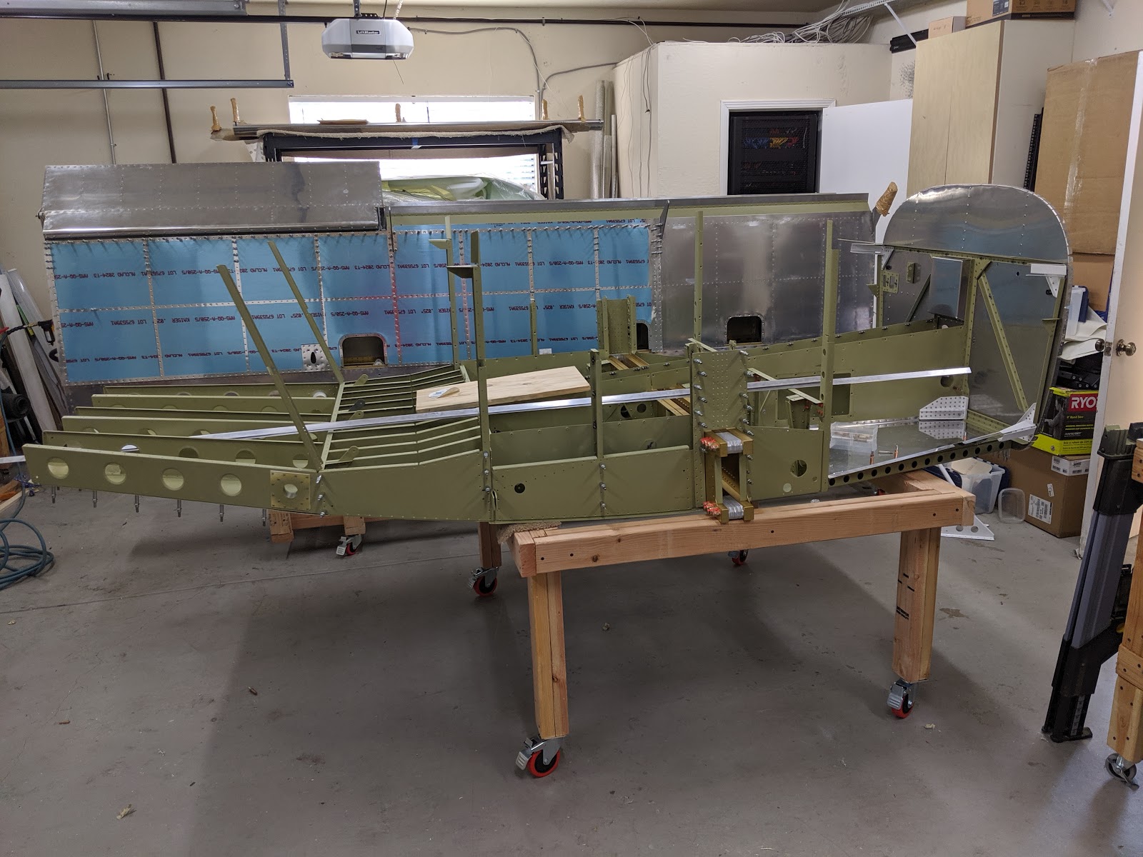 Damazio family's RV-10 project: Fuselage stand