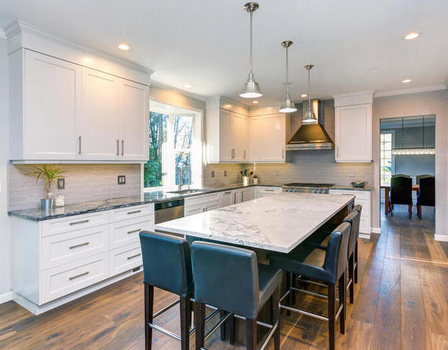 11 Rekomendasi Model Meja Island yang Menarik yang Bisa Kamu Pilih ...