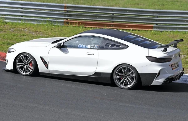 El nuevo BMW M8 CSL ya se muestra en el Nürburgring Nordschleife ...