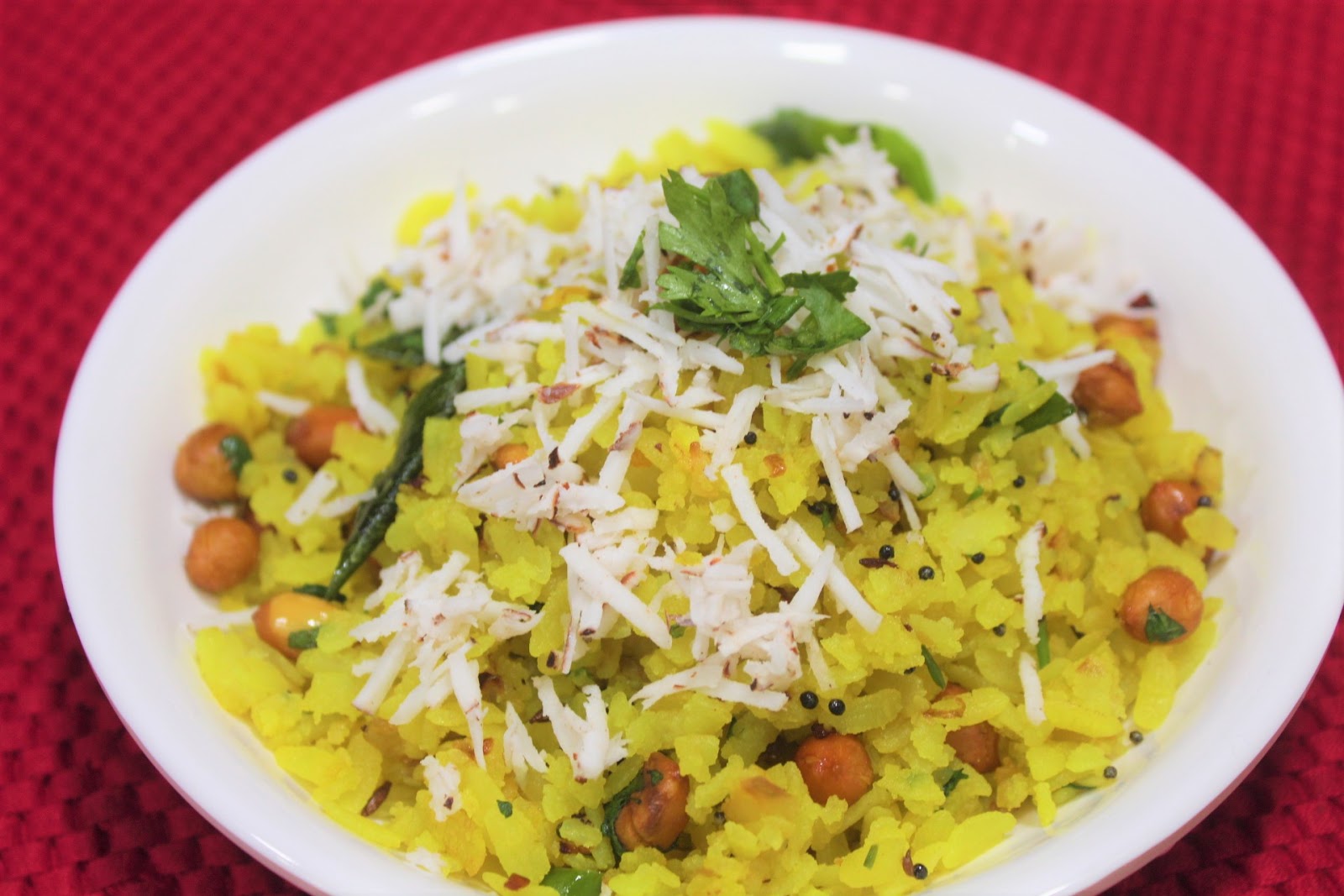 Kanda Poha Recipe