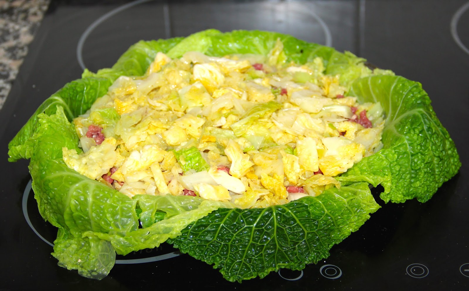 Cocinar es vivir y Bordar también: Pastel de repollo y ternera con ...