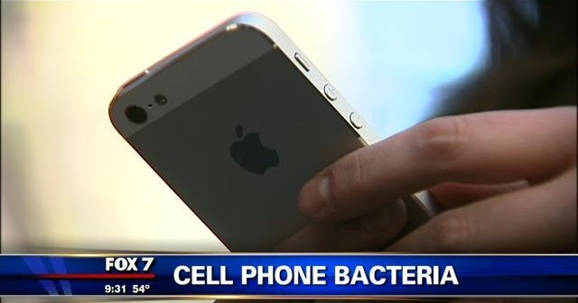 The Health Scout: Potty Talk: Cell Phones in Public Bathrooms